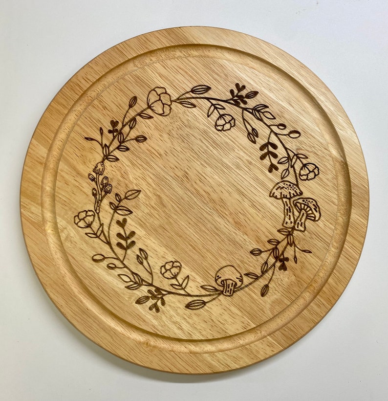 Leaf and Mushroom Wreath Chopping Board Engraved Bread Board - Etsy