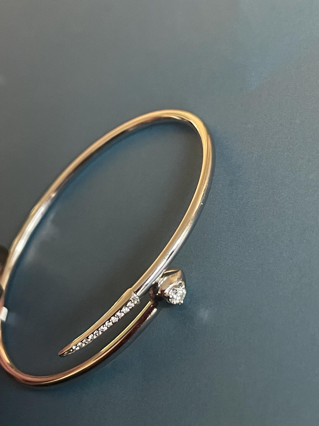 Diamond Heart Crossover Bangle in 18ct White Gold - Etsy