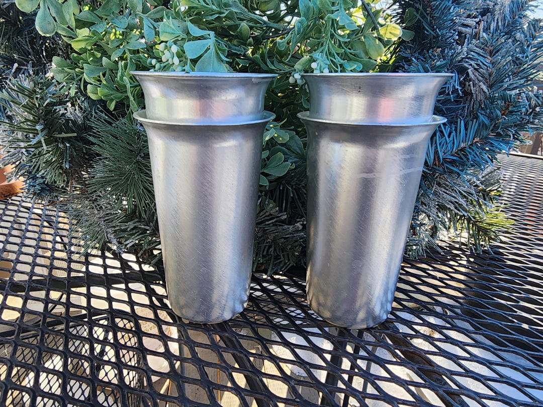 Vintage MCM Silver Aluminum Cups, Tumblers, Drinking Cups, Zephyr-ware ...