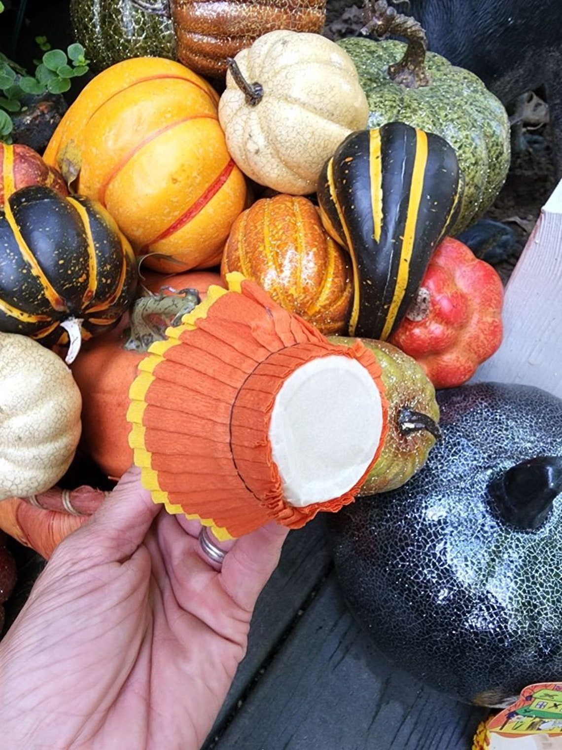 Pair of Vintage Paper Nut Cups Candy Container Haunted House - Etsy