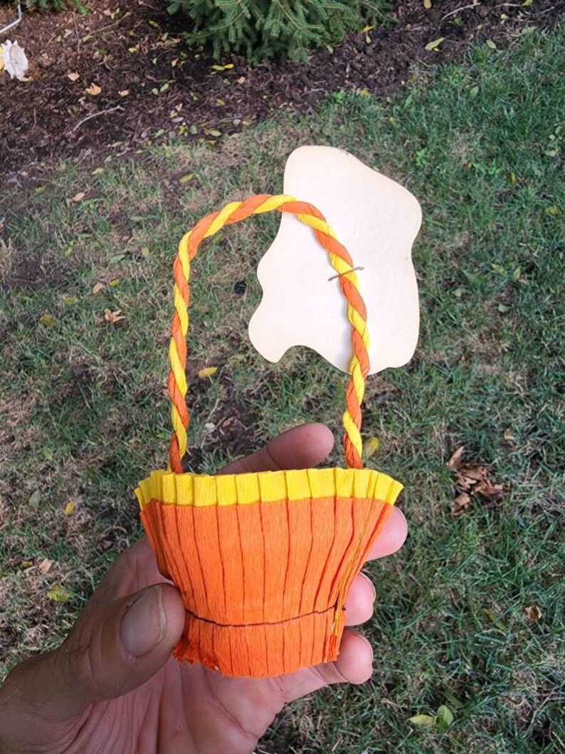 Pair of Vintage Paper Nut Cups Candy Container Haunted House - Etsy