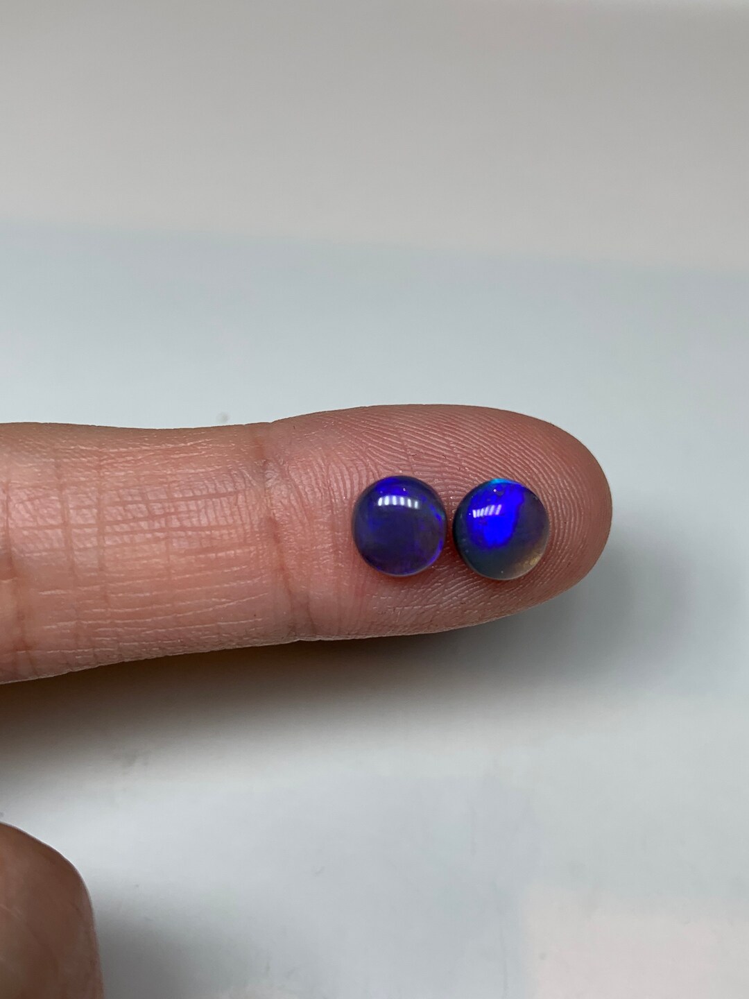 Neon Blue. Lightning Ridge Black Crystal Pair. 1.50 Ct - Etsy