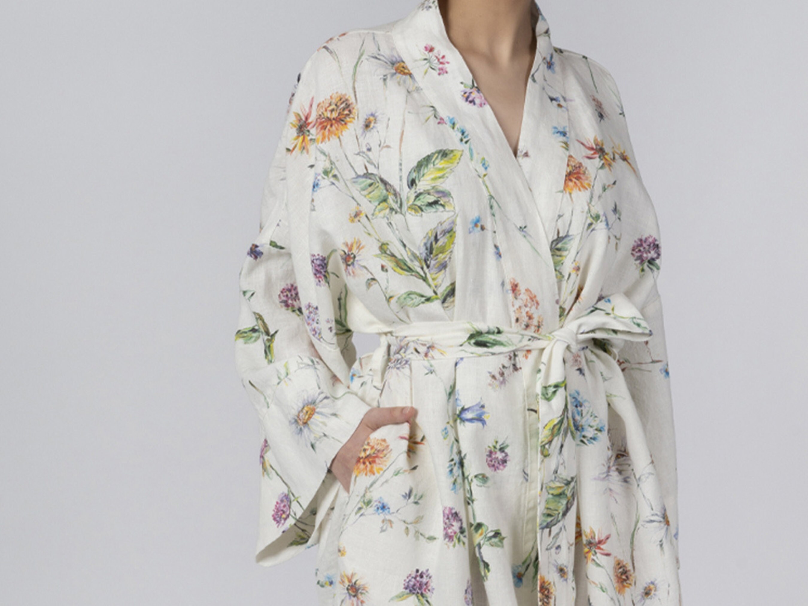 Linen Bathrobe Kimono Midsummer, Flower Print Bathrobe, White Kimono ...
