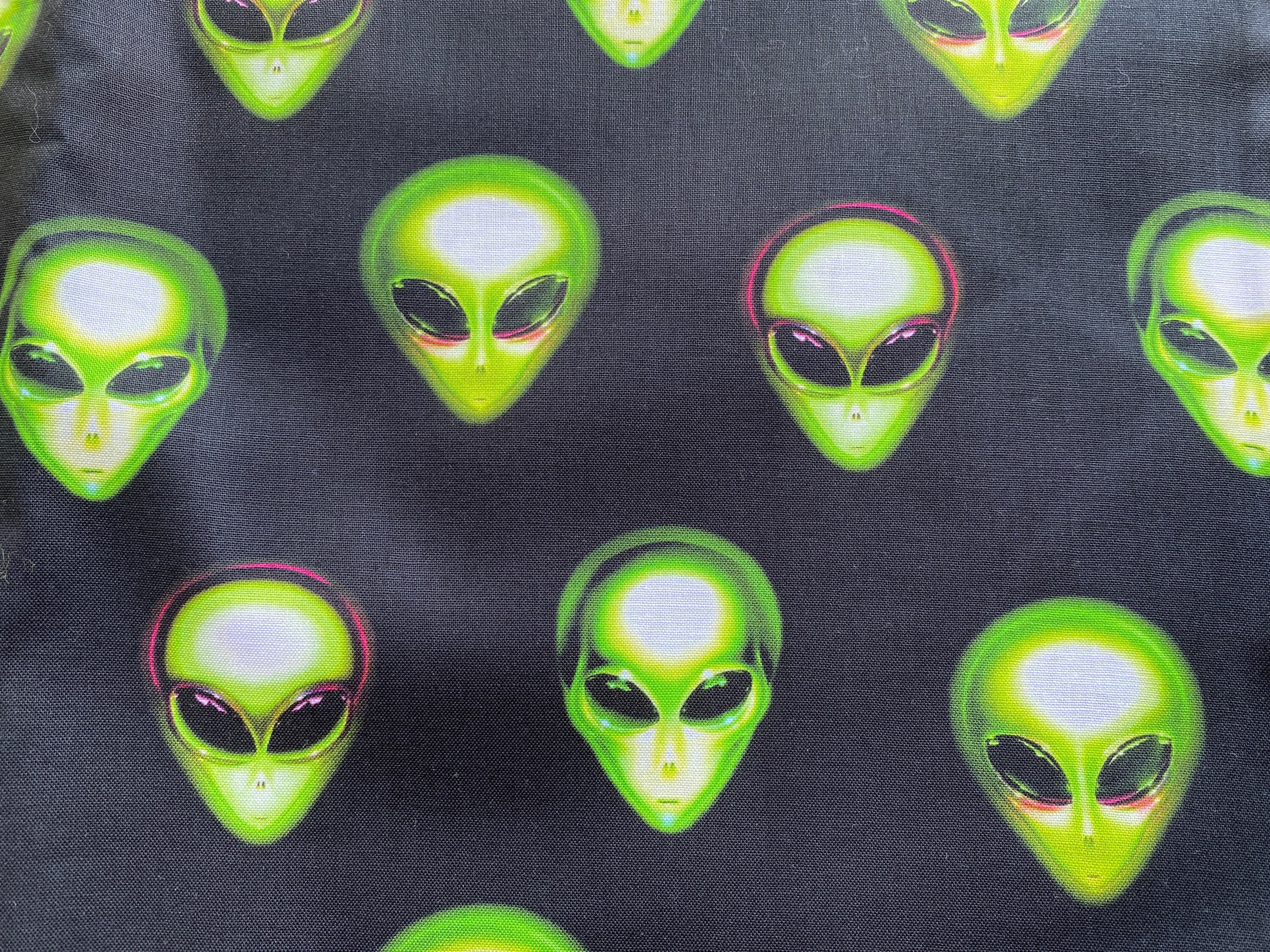 Alien Cotton Fabric 18 X 21 Fat Quarter - Etsy