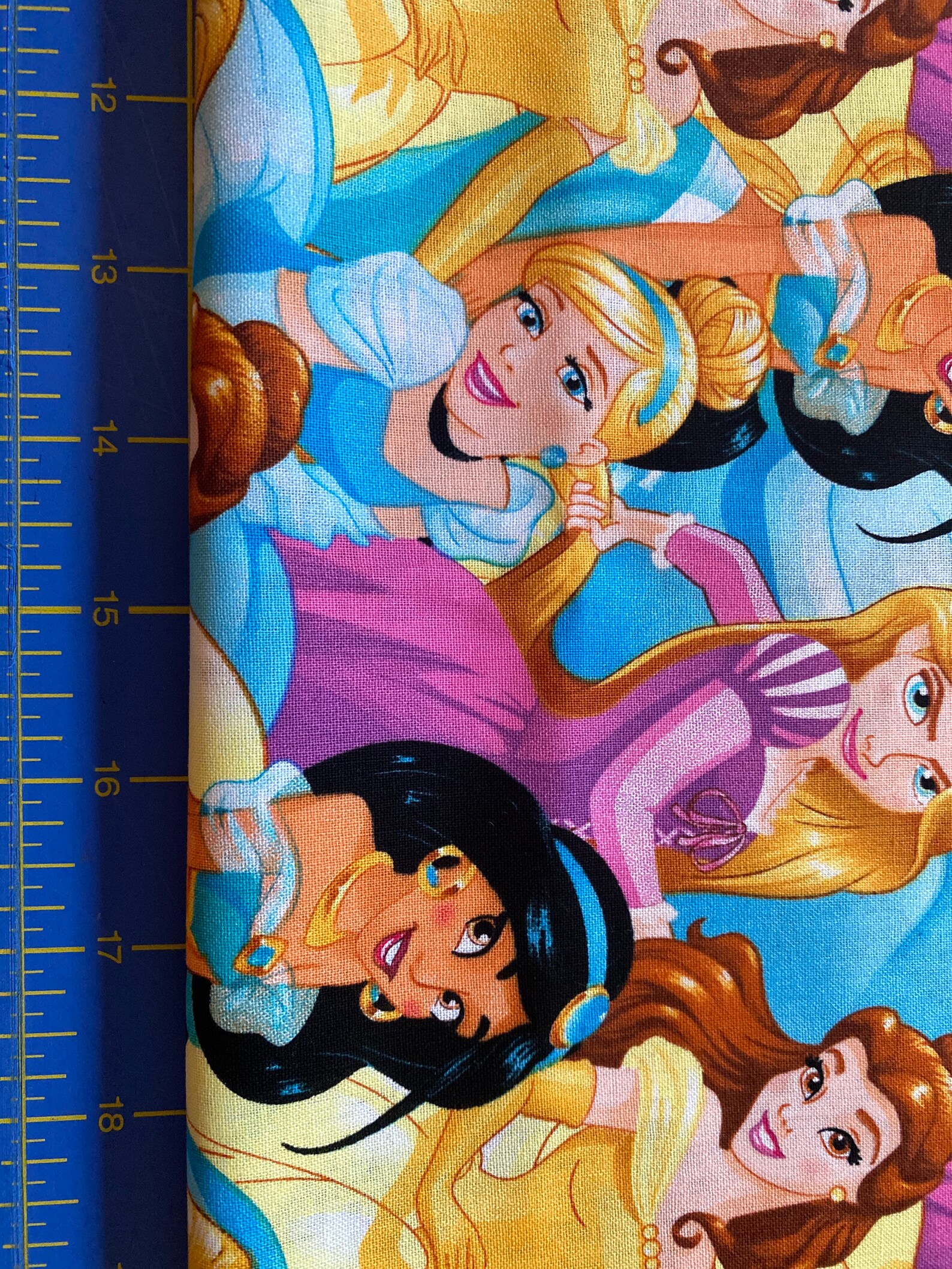 Tissu Disney Princess Cotton 18 x 21 quartier gras - Etsy France