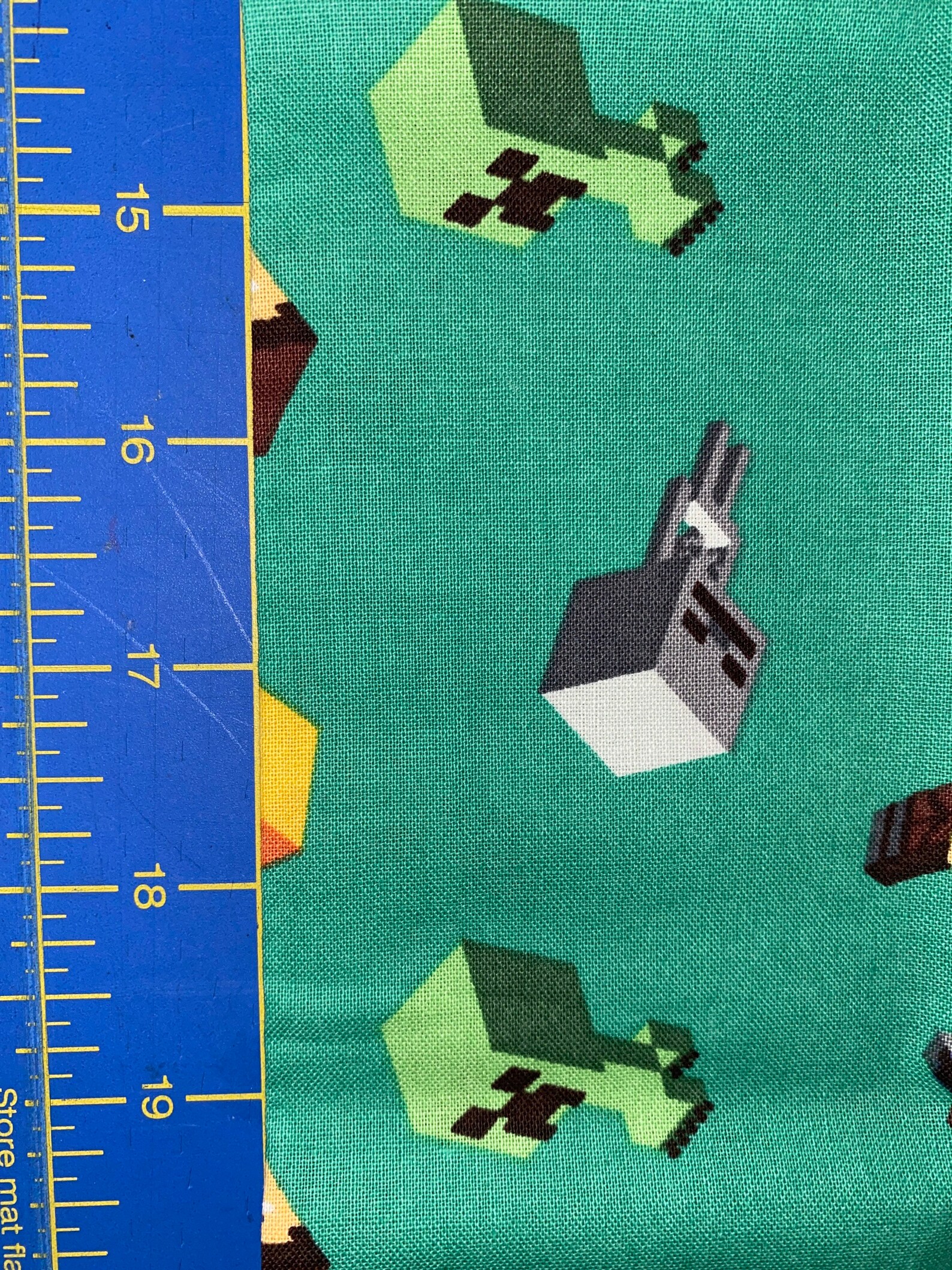 Minecraft Cotton Fabric 18” X 21” Fat Quarter - Etsy