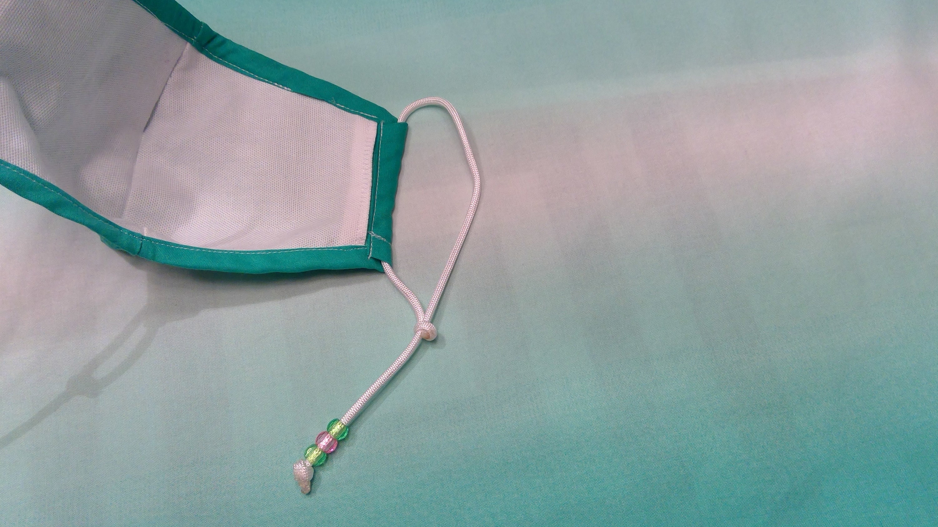 Face Mask With Adjustable Ear Loops, Removable Nose Wire, and Filter ...