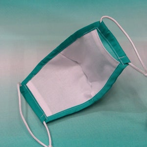 Face Mask With Adjustable Ear Loops, Removable Nose Wire, and Filter ...