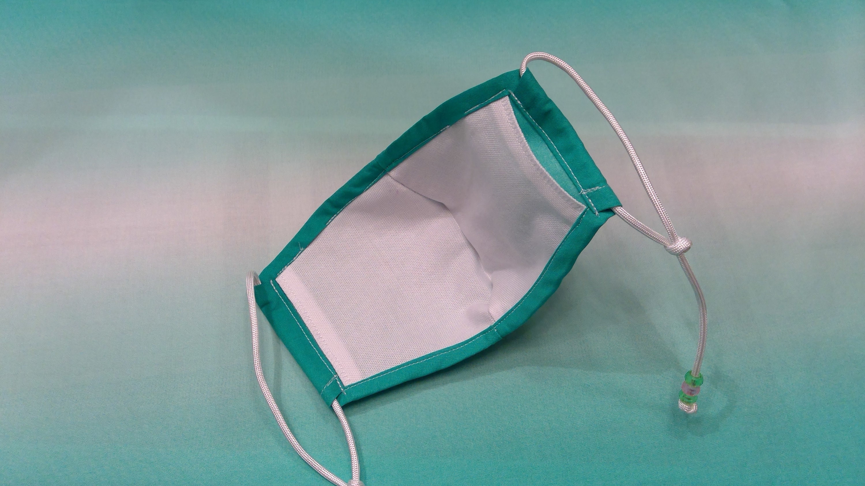 Face Mask With Adjustable Ear Loops, Removable Nose Wire, and Filter ...