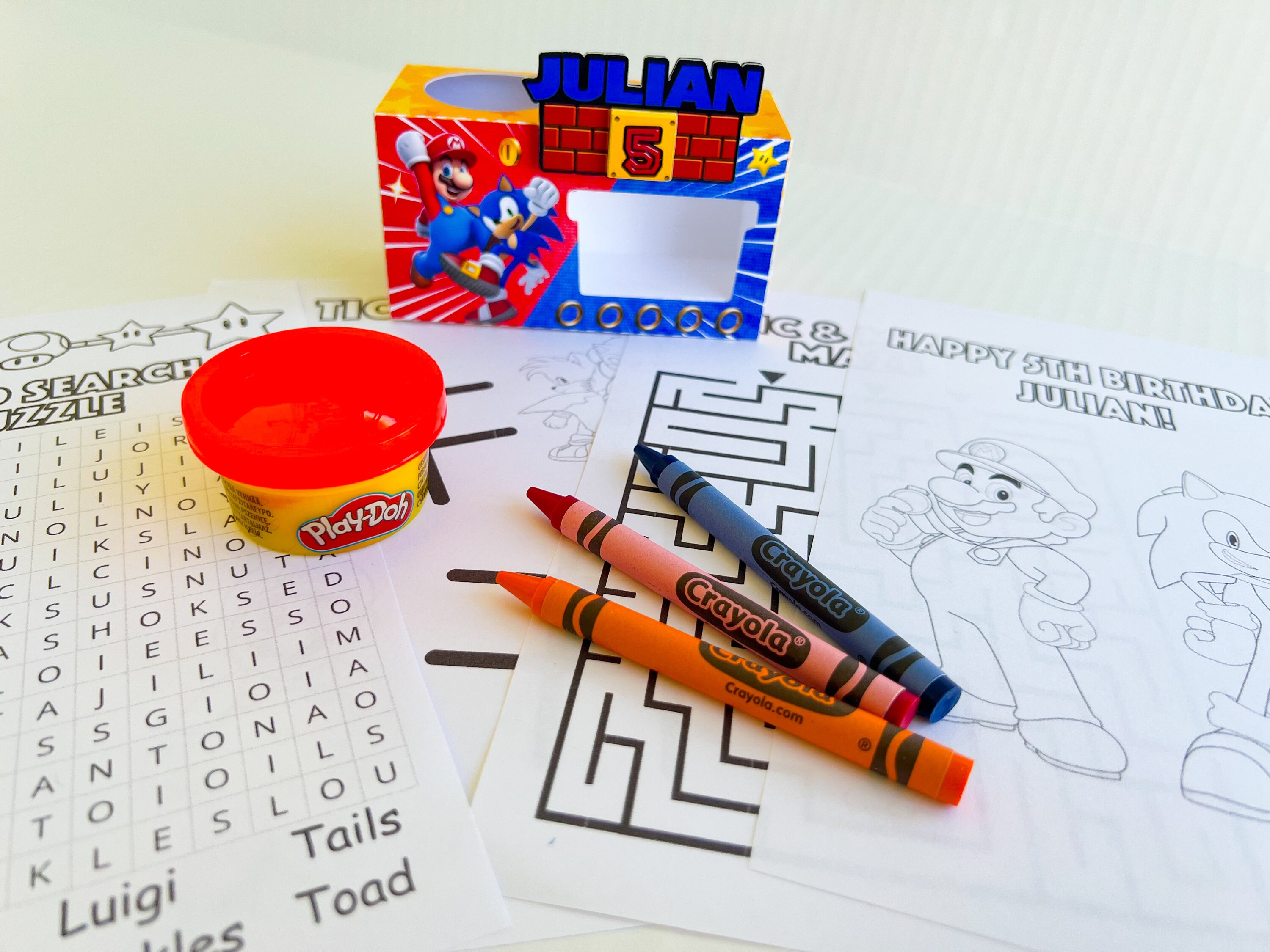 Sonic & Mario Bros. Play-doh Activity Box / Sonic Coloring Box / Play ...