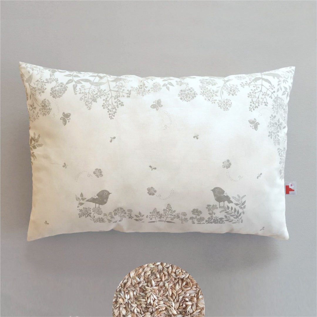 Primrose- Chiffchaff Spelt Sleeping Pillow, Primel - Zilpzalp ...