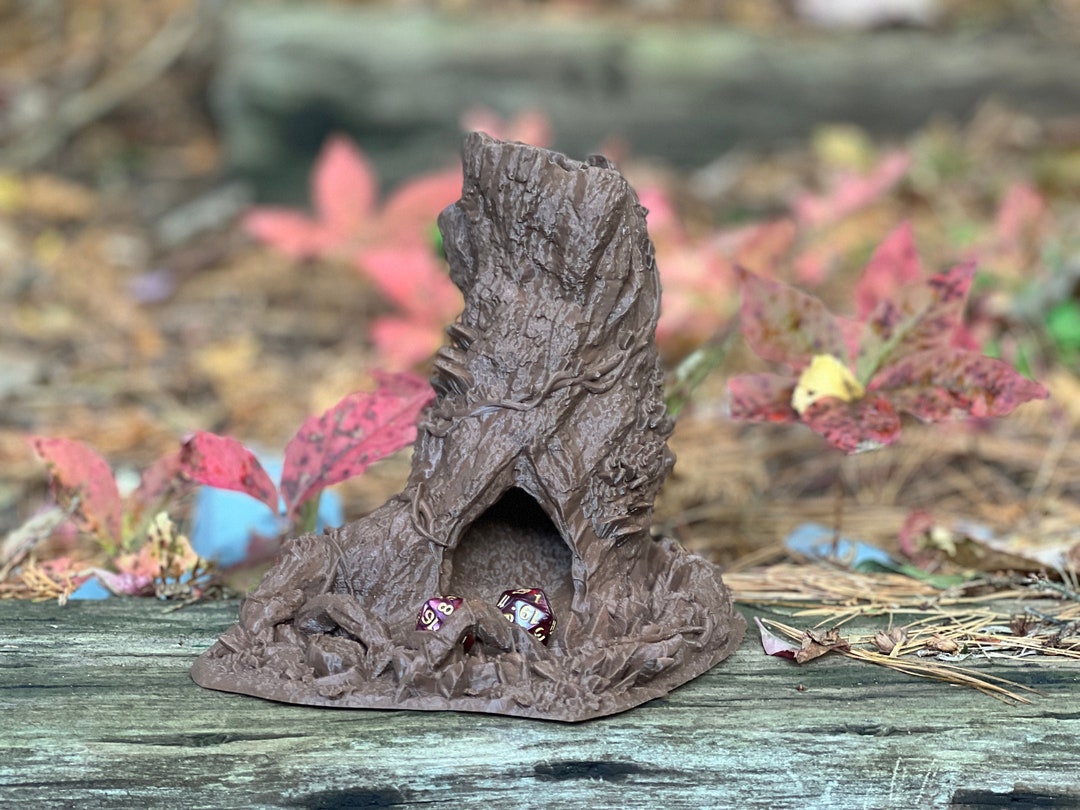 Magical Trunk Dice Tower Dice Tower for Tabletop Minis, RPG & Board ...