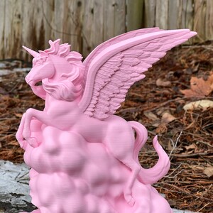 Alicorn Dice Tower - Mythical Creature Themed Dice Tower for Tabletop ...