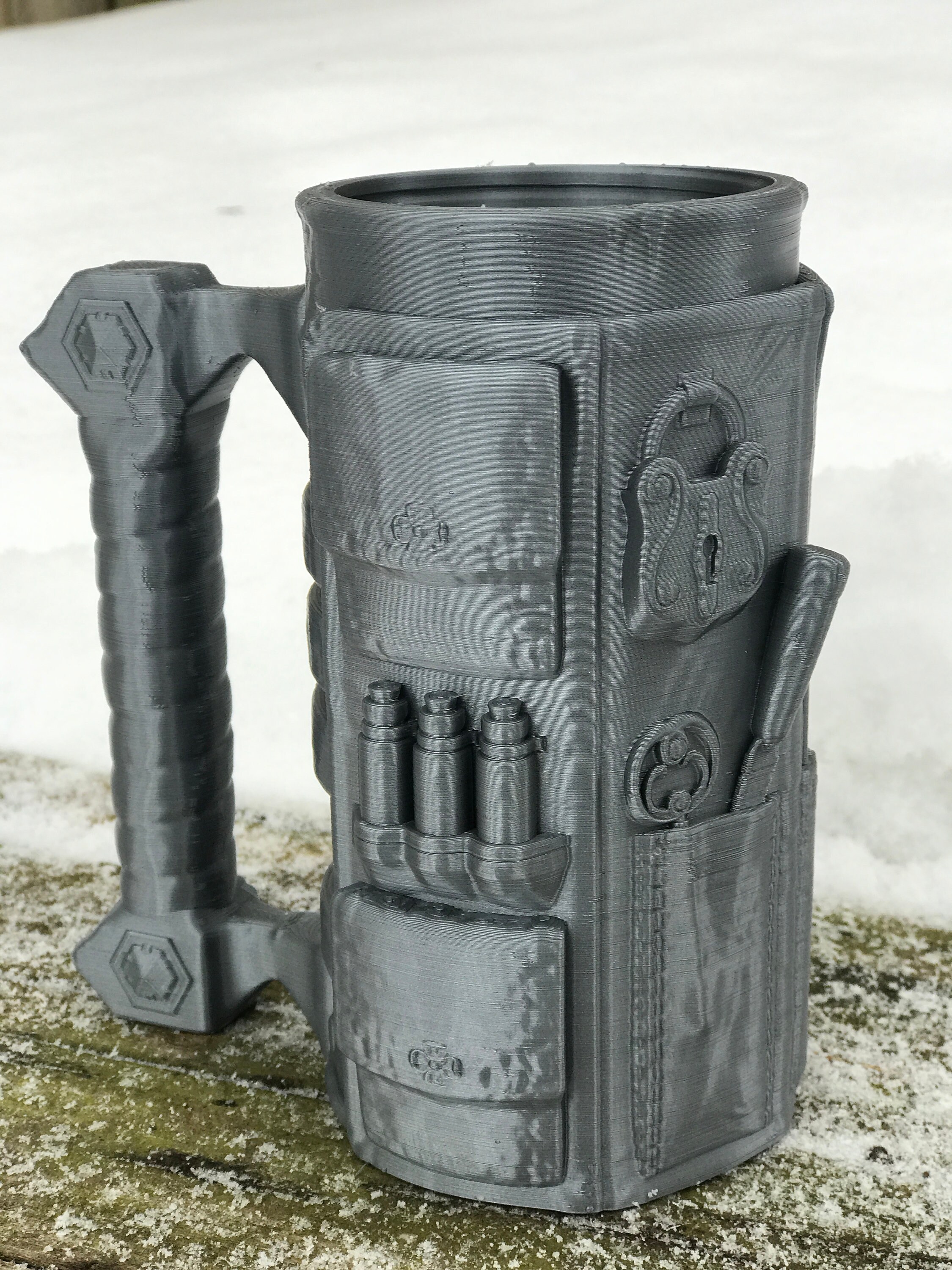 Rogue Mythic Mug Can Holder Rogue Themed beer | Etsy