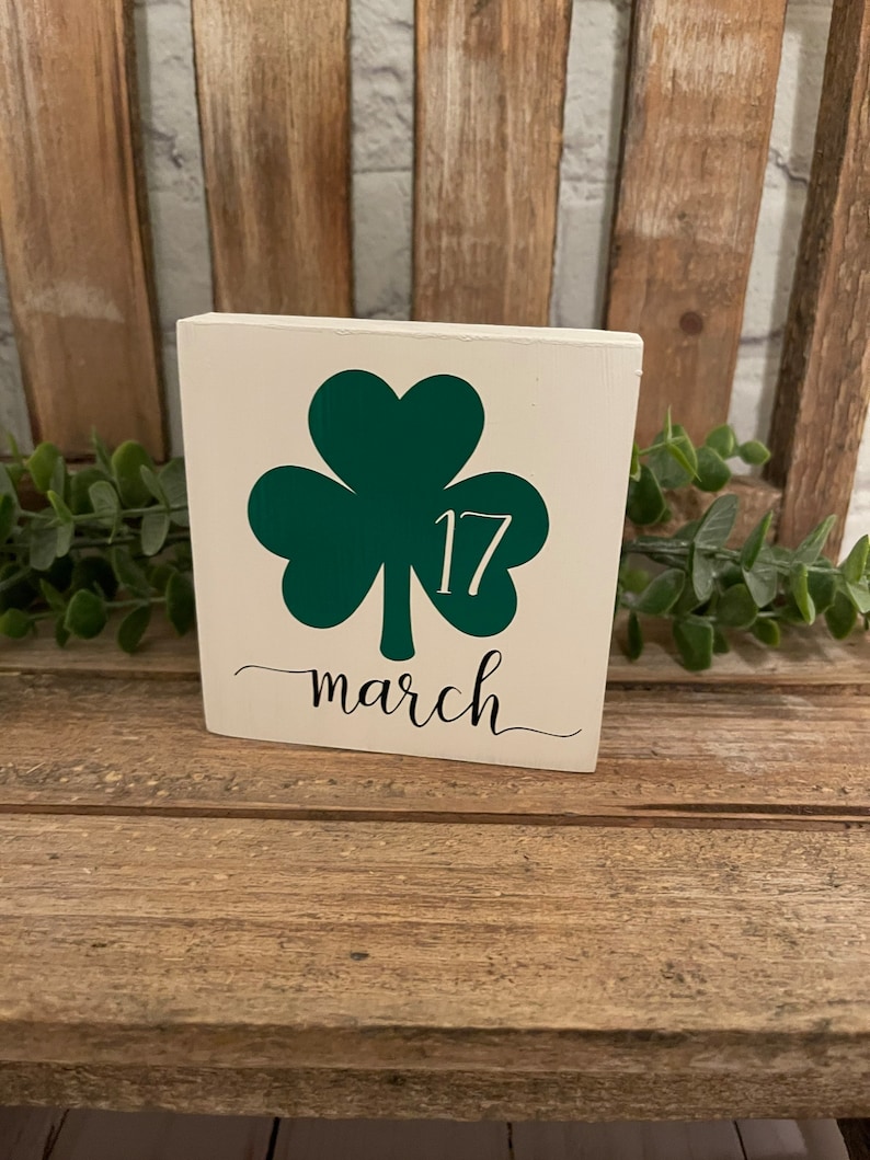 St Patricks Day Tiered Tray Decor Shamrock Decor Shamrock - Etsy
