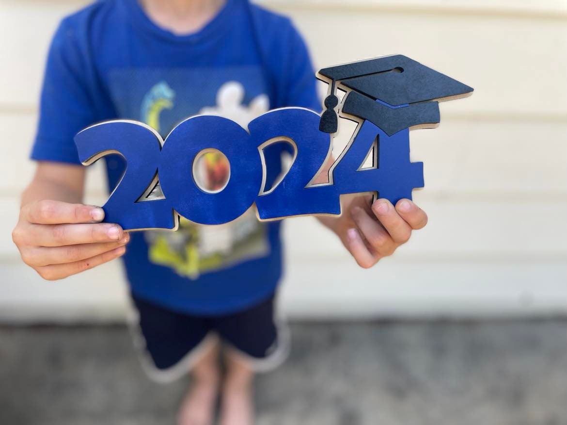 Graduation Photo Prop Svg | BUNDLE | 2023, 2024, 2025, 2026| Senior ...