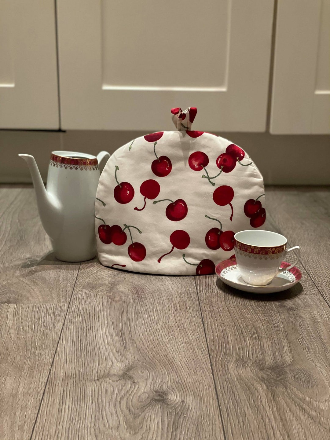 TEA COSY Teapot Cover for a Retro Cottage Kitchen Red Cherry - Etsy