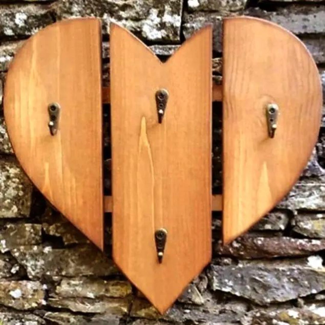 Wooden Key Hanger-rustic Key Rack, Heart-shaped Key Holder–wall Mounted ...