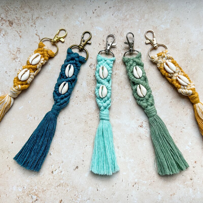 Sea Shell Keychain - Etsy