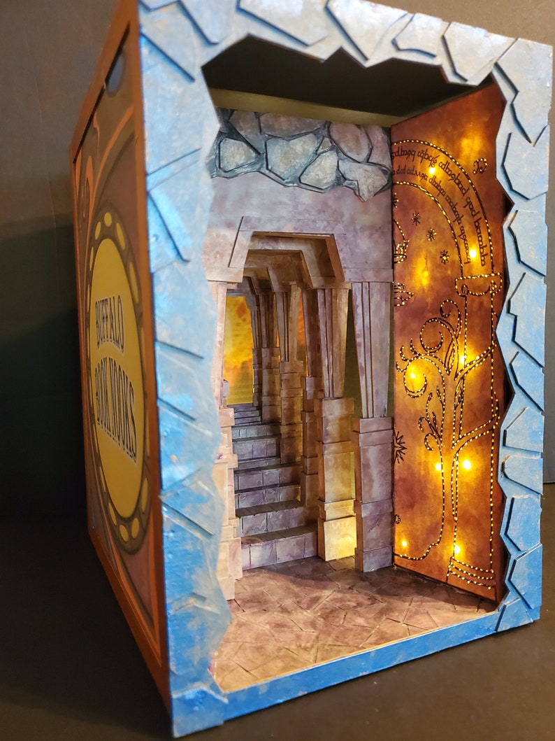 Tolkien Moria Book Nook - Etsy