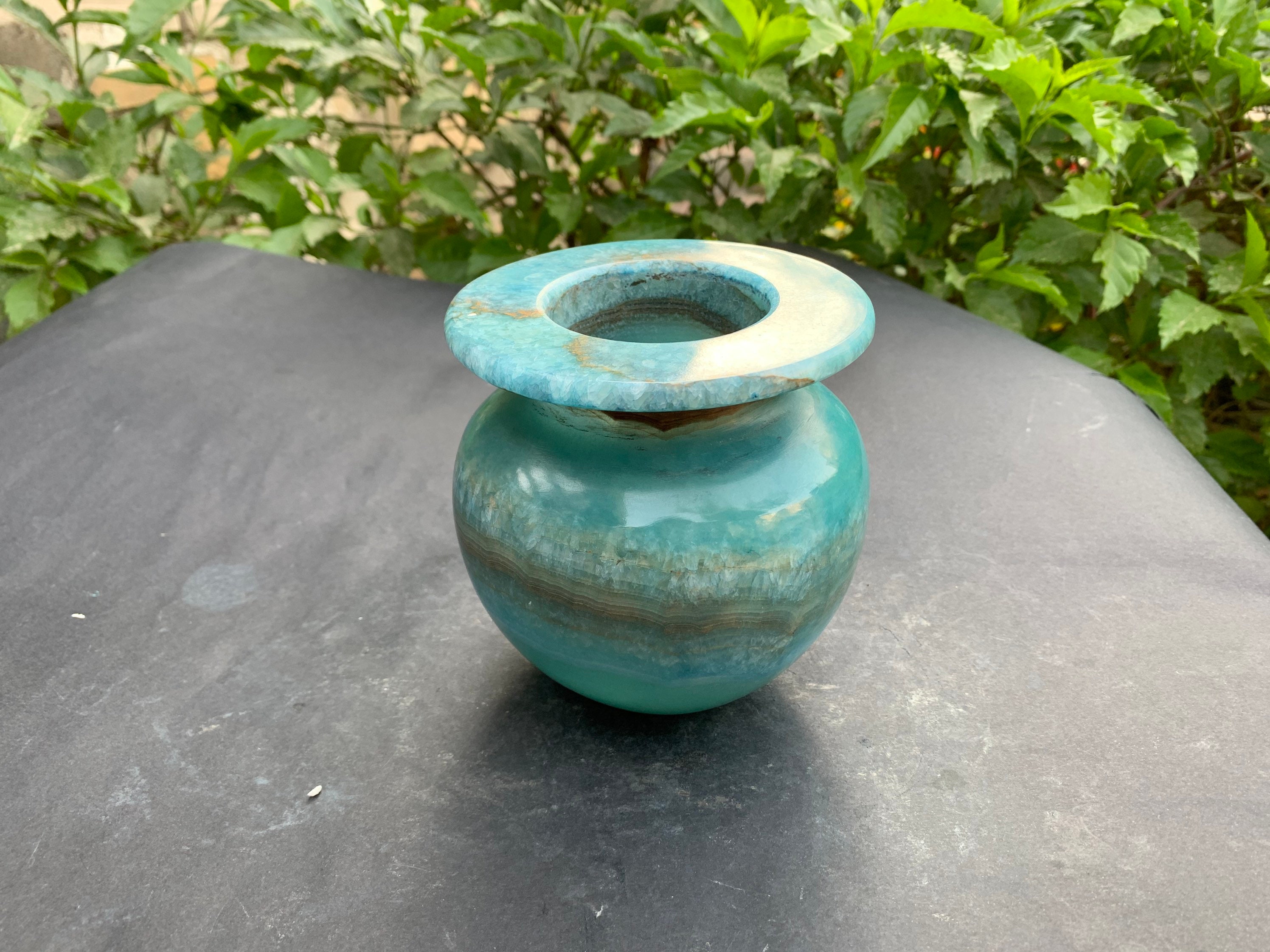 Blue Alabaster vase / unique stone / unique colors/ 100 % | Etsy