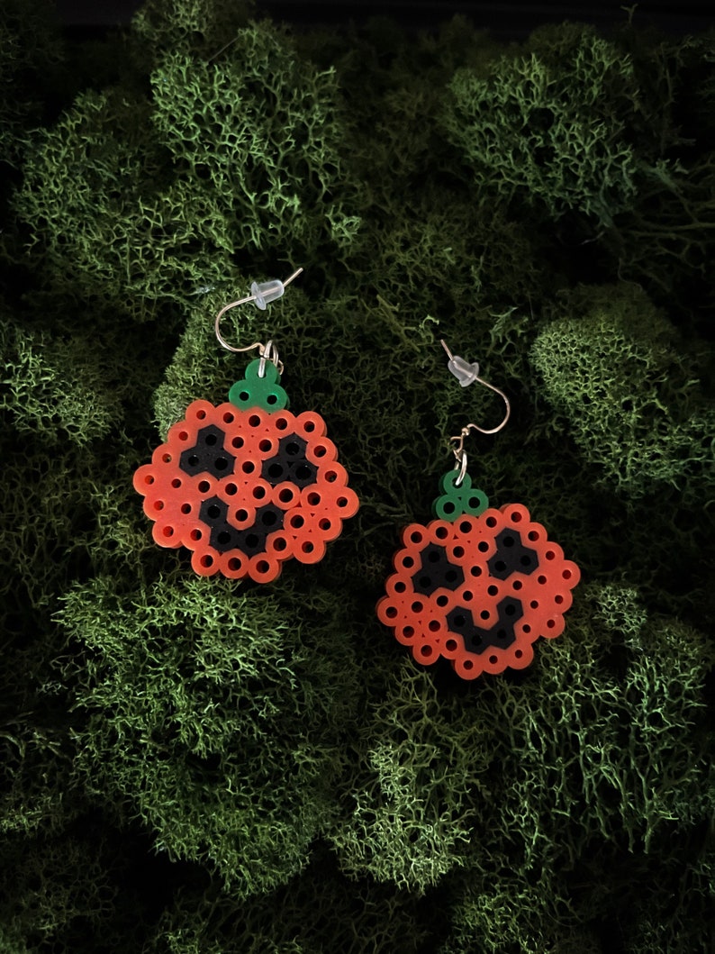 Halloween Jack-o-lantern King of the Pumpkin Patch Perler Bead - Etsy