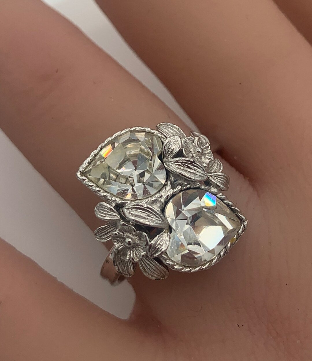 Vintage Sarah Coventry Adjustable Ring Floral and Heart Rhinestones. - Etsy