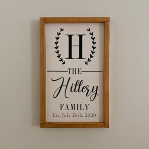 Last Name Farmhouse Sign / Housewarming Gift / Wedding Present - Etsy