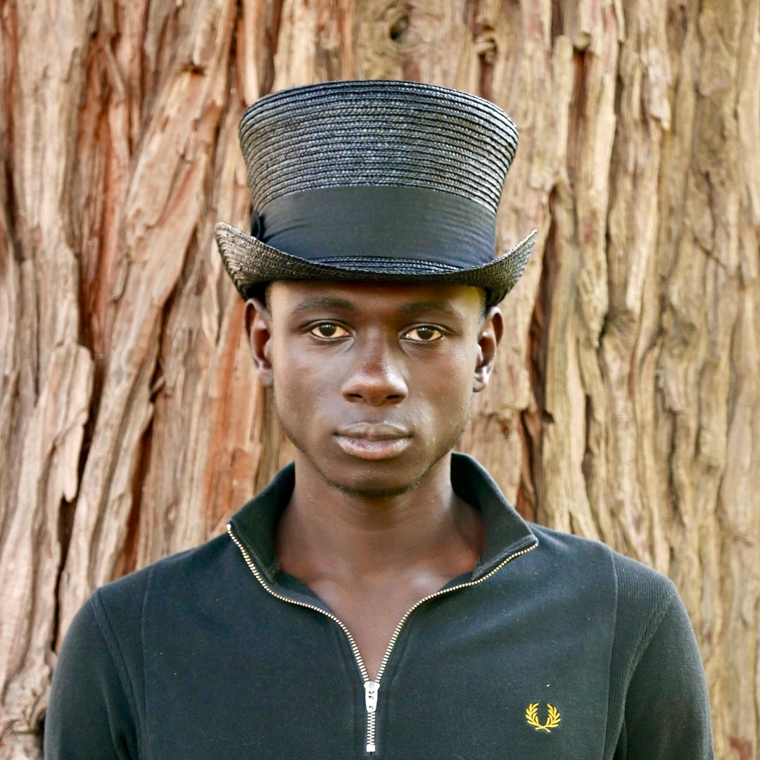 Black Straw Top Hat in Classic Pork Pie Style - Stylish Summer Straw ...