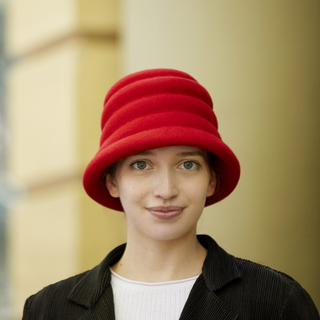 Red Cloche Hat, Wool Felt Cloche Hat, Vintage Style Cloche Hat, 1920's ...
