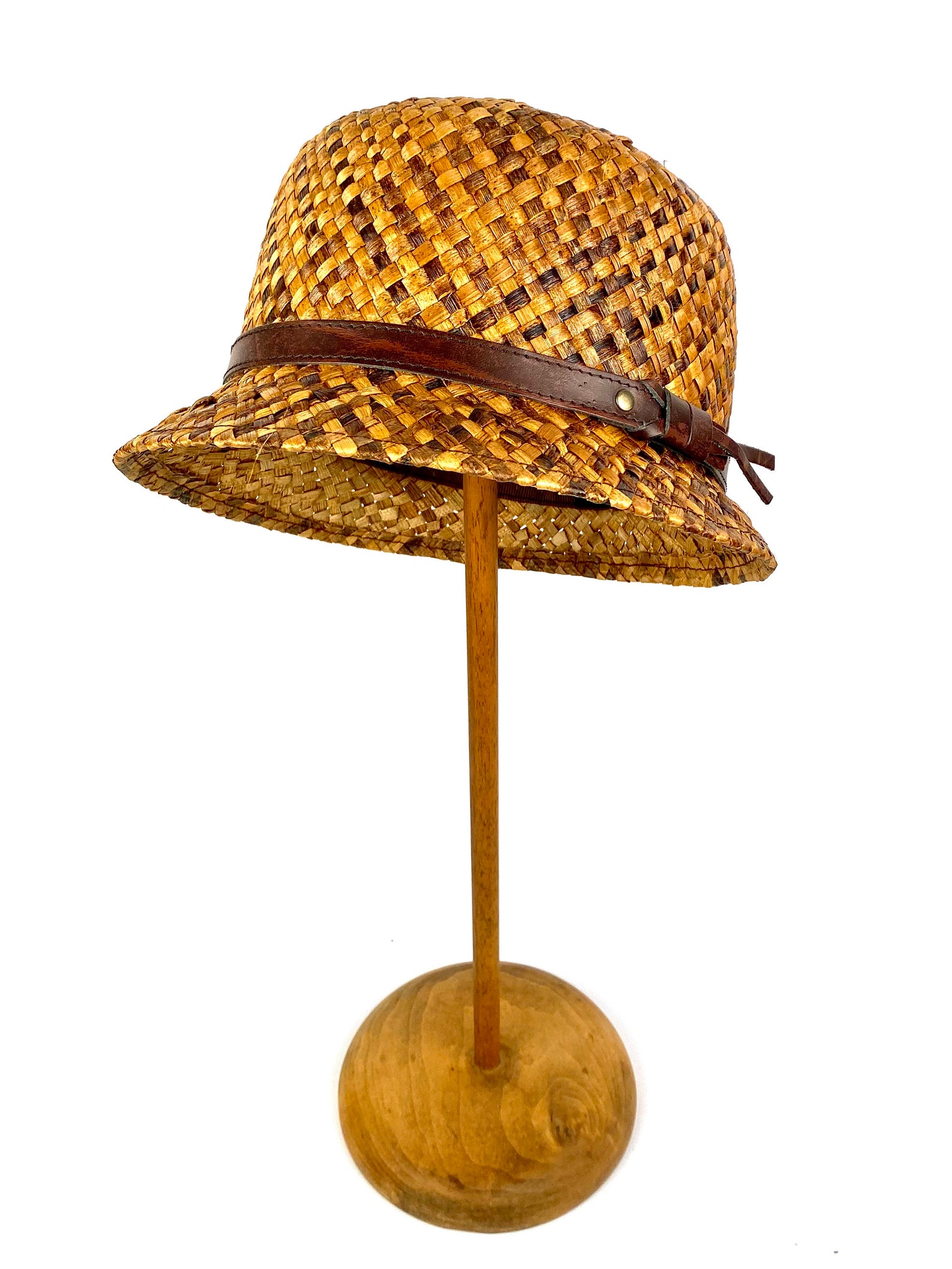 Cloche straw hat in brown 20s style natural straw cloche hat | Etsy