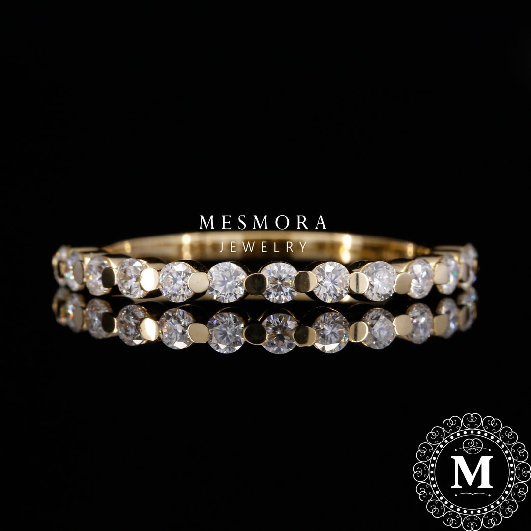2 MM Single Prong Wedding Band Floating Bubble Prong Stackable Band ...