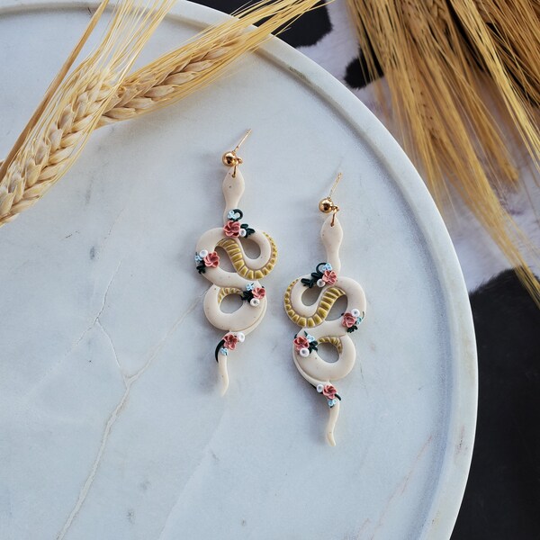 CayenneAndCake - Etsy