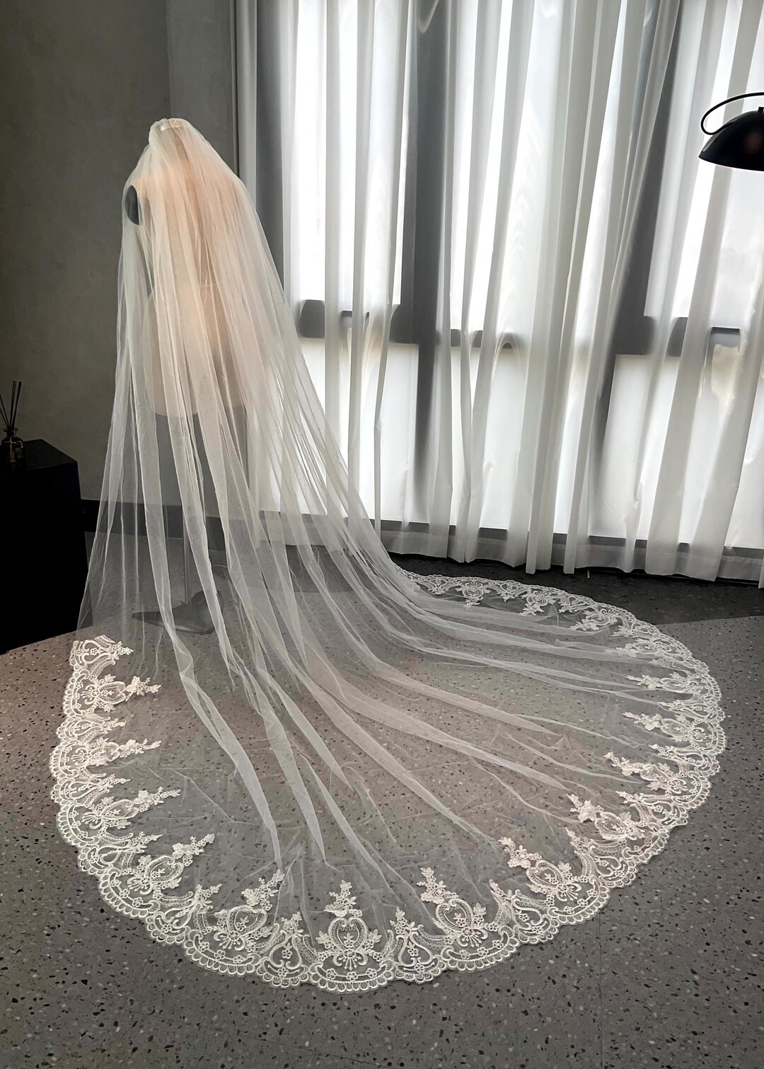 Classic Lace Wedding Veil , Elegance Wedding Veil , Romantic Wedding ...