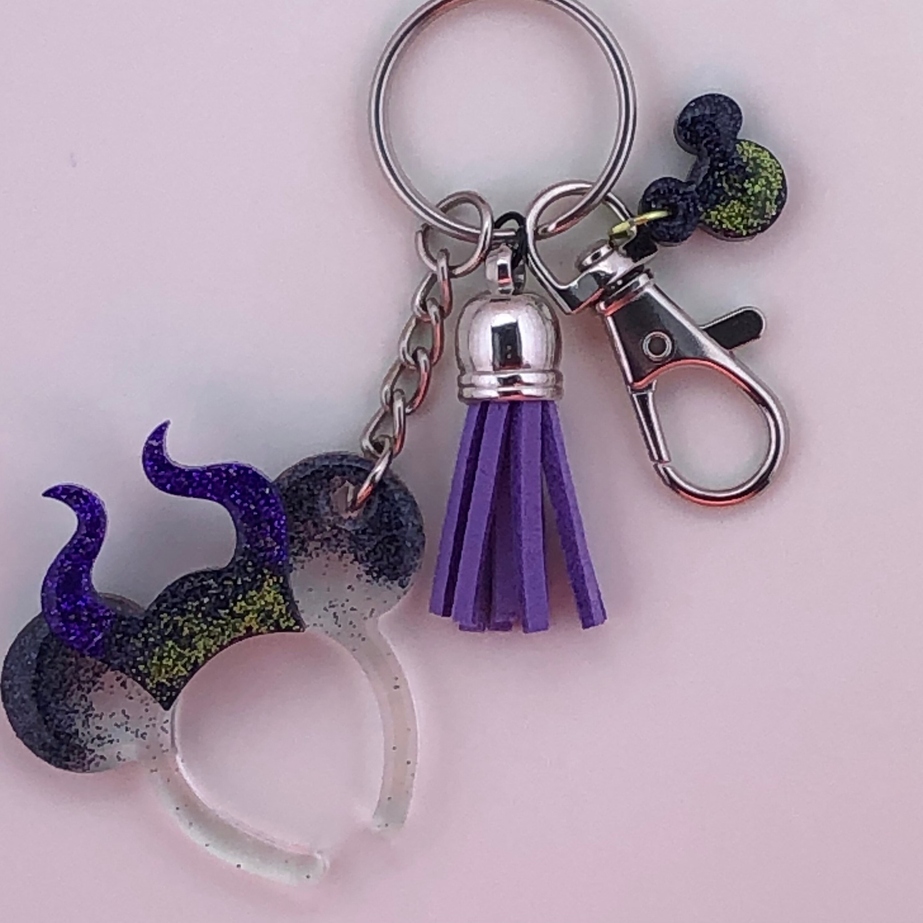 Villain Minnie Ear Keychain - Etsy