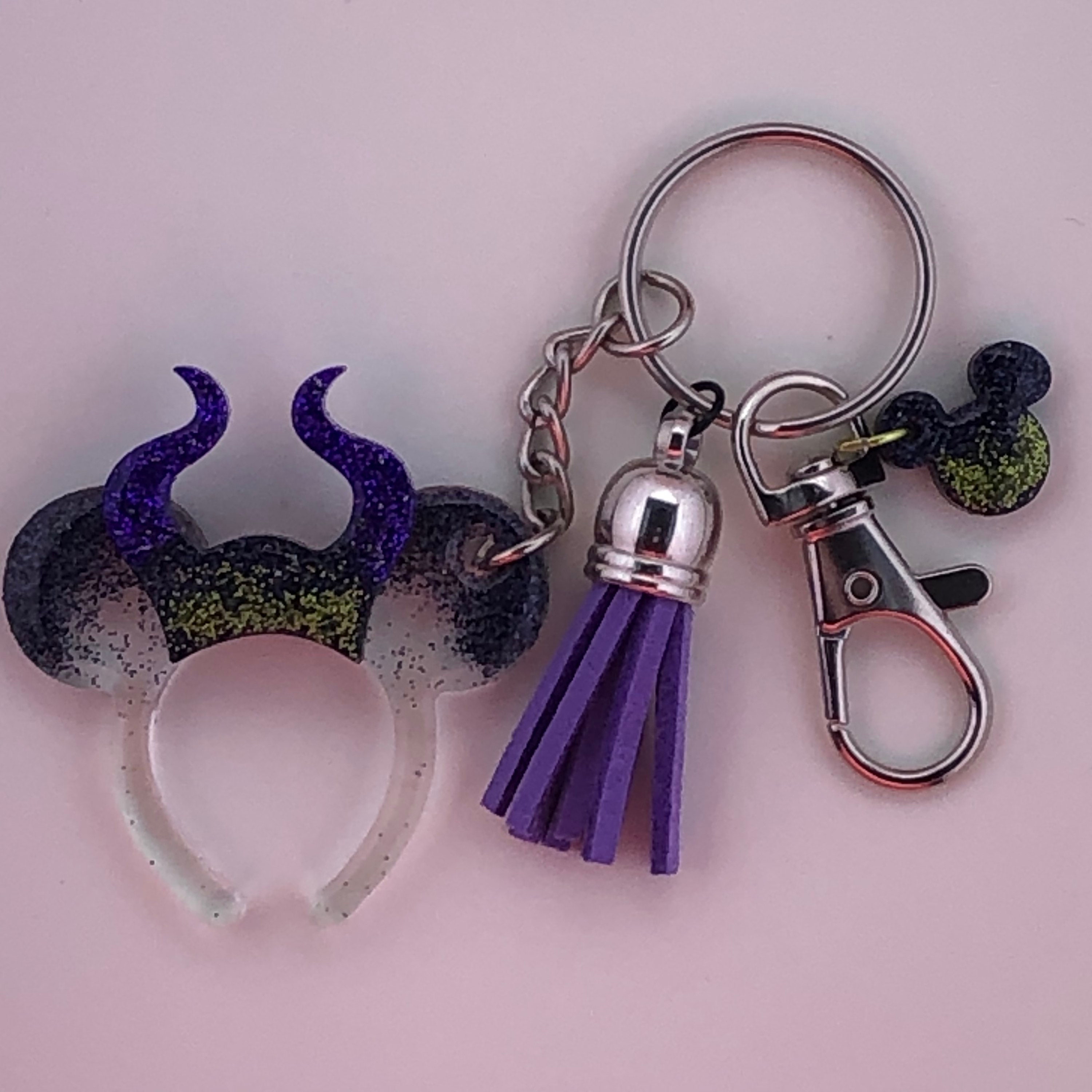 Villain Minnie Ear Keychain - Etsy