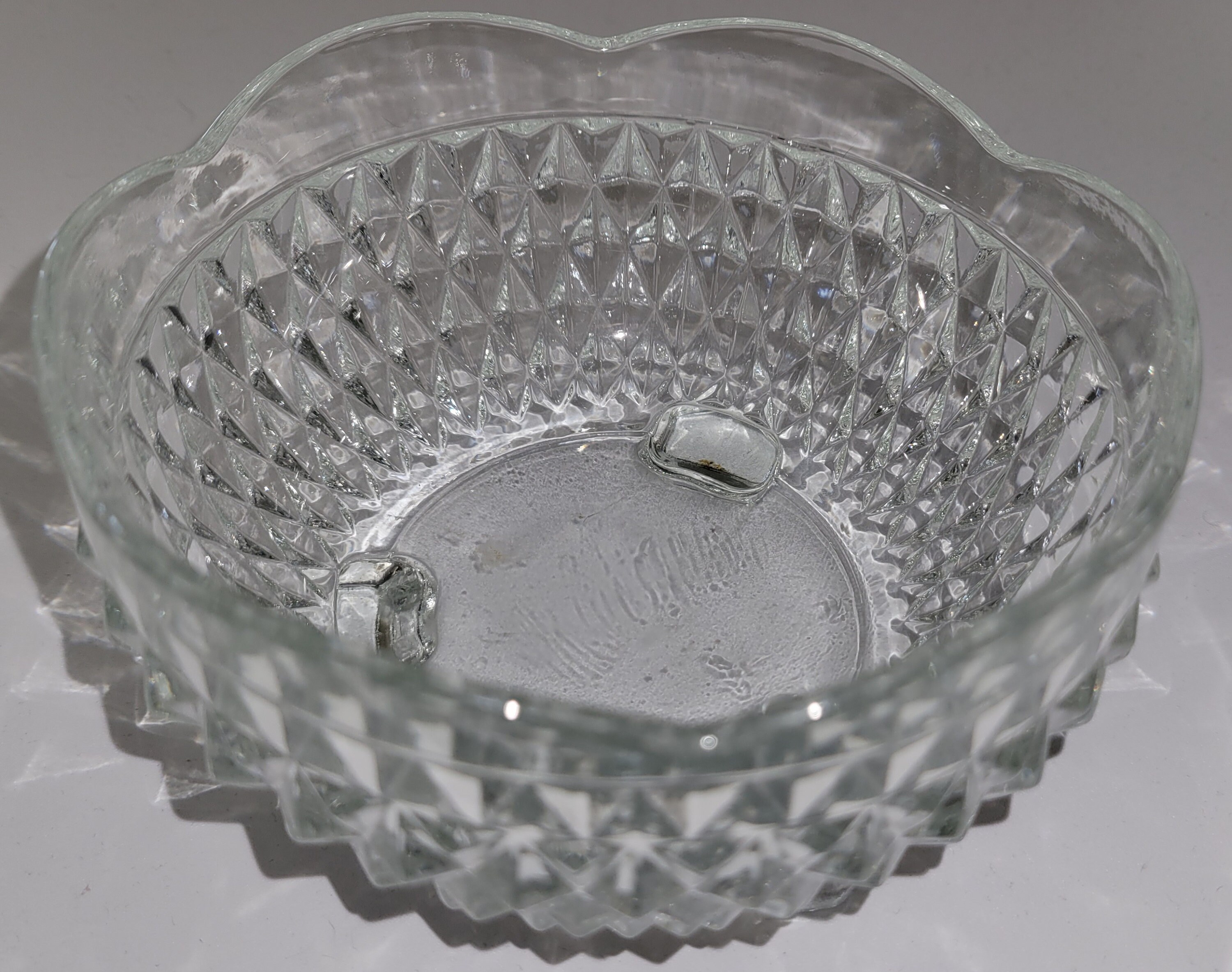 Vintage Diamond Point Crystal Serving Bowl With Scalloped Edge - Etsy