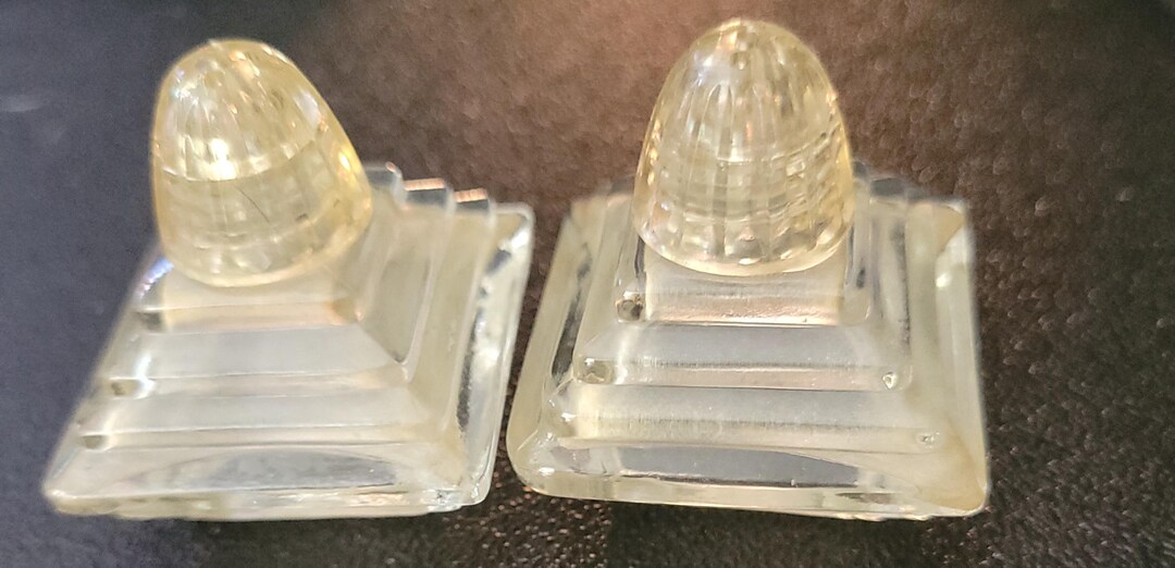 Vintage Irving & Rice Art Deco Salt Pepper Small Pyramid Crystal ...