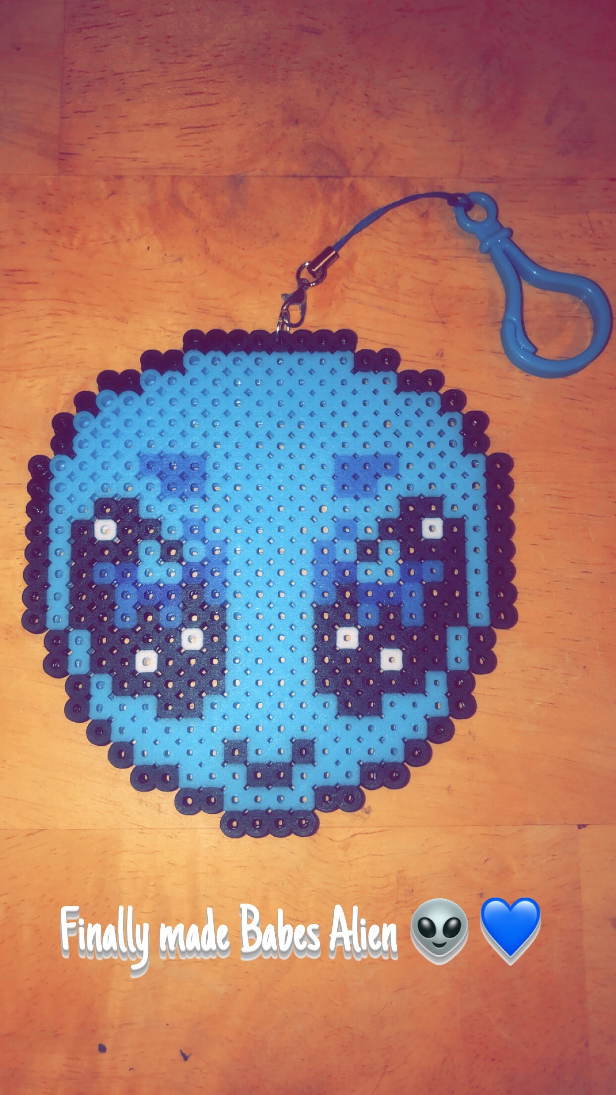 Alien Head Perler bead keychain | Etsy