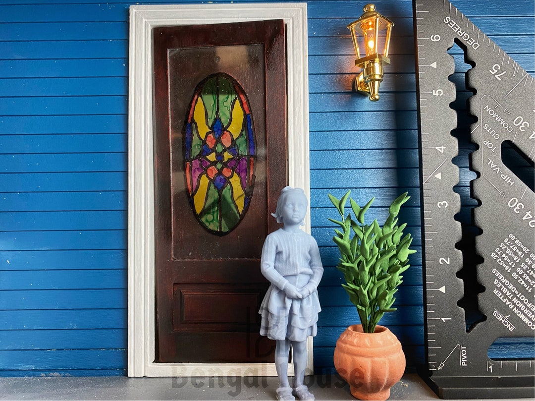 Realistic Miniature Little Girl - Soft Innocent Look - Miniature Family ...