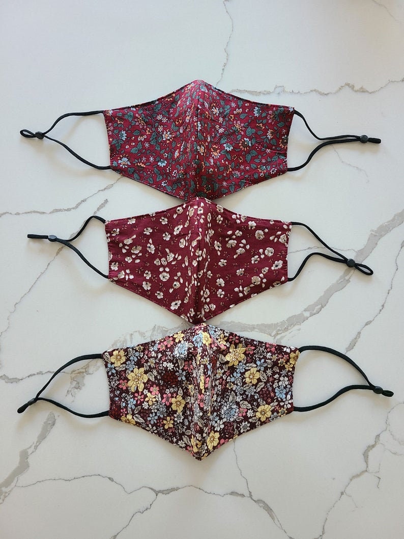 Reversible Floral Mask, 100% Quilting Cotton, Adjustable Ear Loop, Nose ...