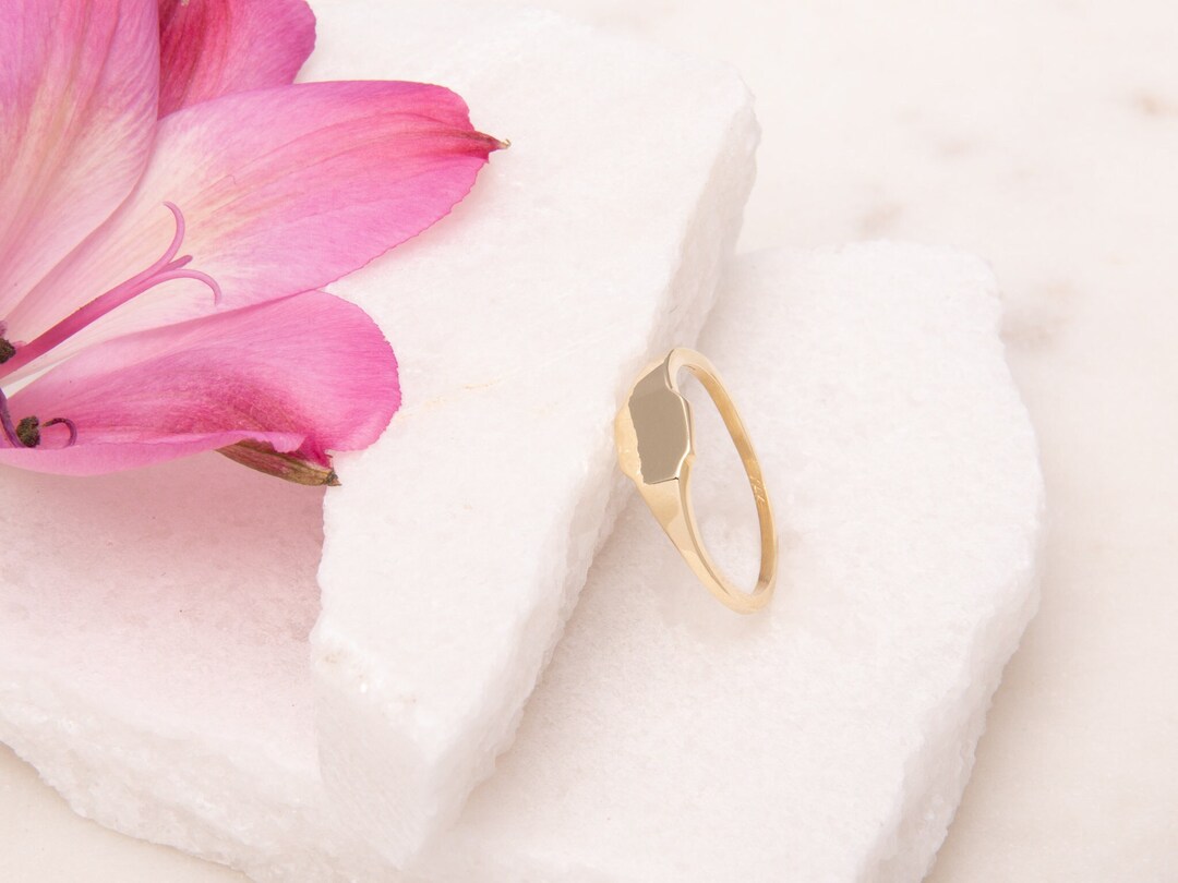 Gold Signet Ring, 14K Solid Gold, Thin Band, Dainty Signet Ring ...
