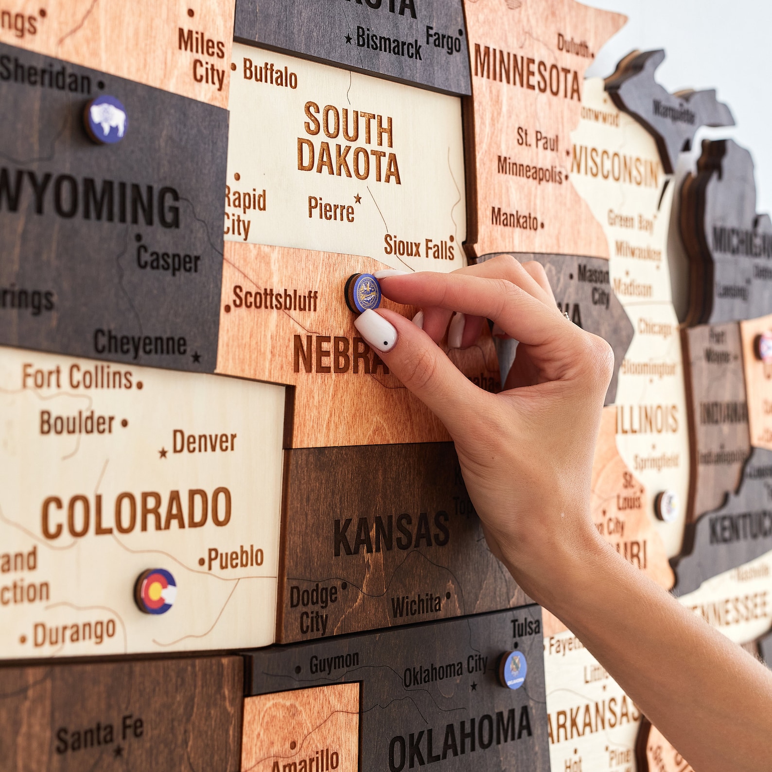 USA Push Pin Map Travel Gift - Wood US Travel Map Pin Board - United ...