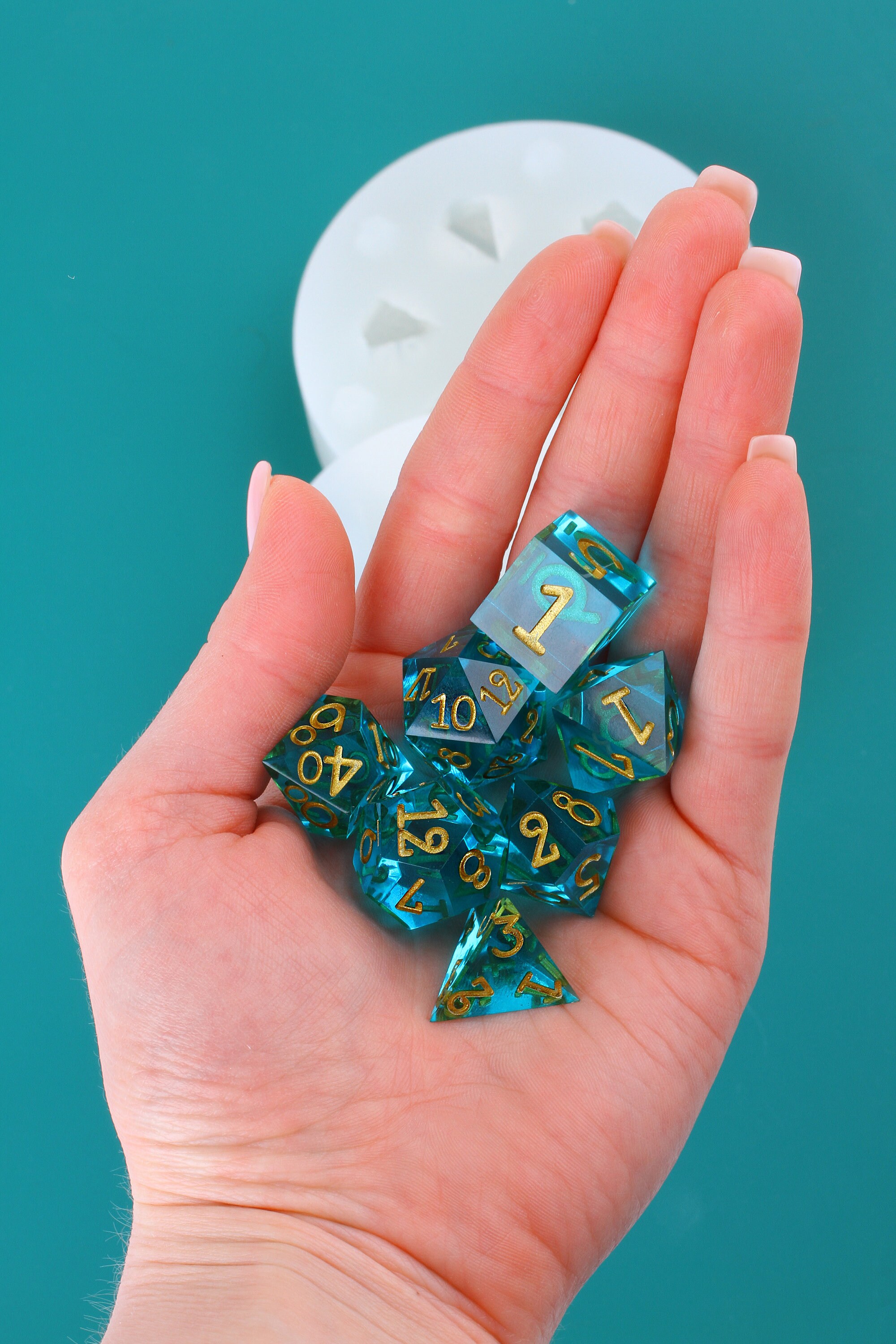 Silicone Dice Mold for Resin - 7 RPG Dice Set - Reusable Silicone Mold ...