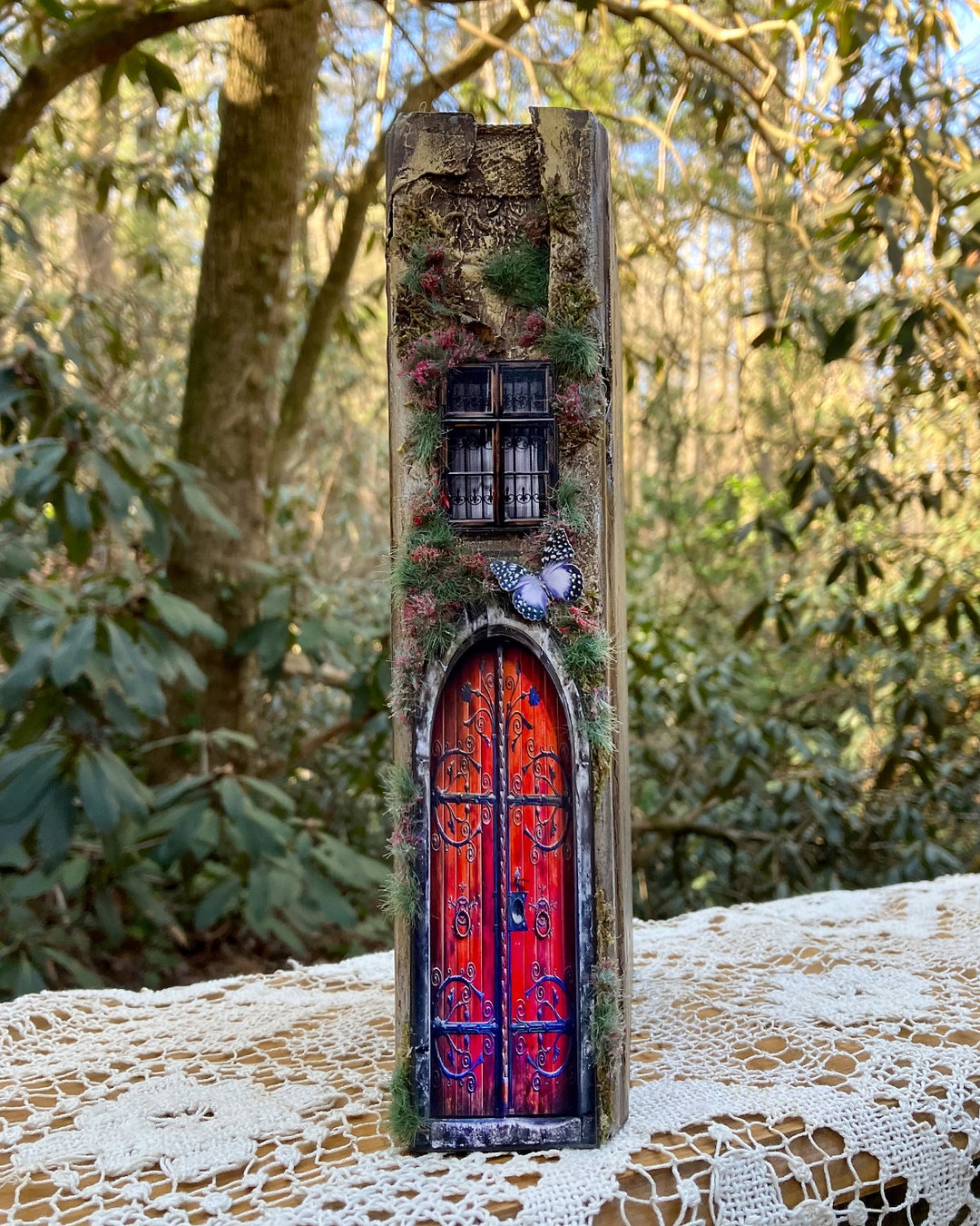 Custom Single Book Bookshelf Insert Samples/one Antiqued and Distressed ...