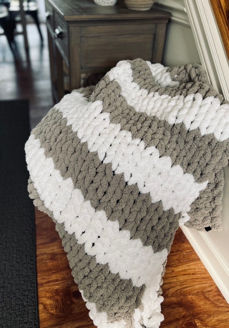 Stripe Chunky Knit Blanket FAST SHIPPING Perfect Gift - Etsy