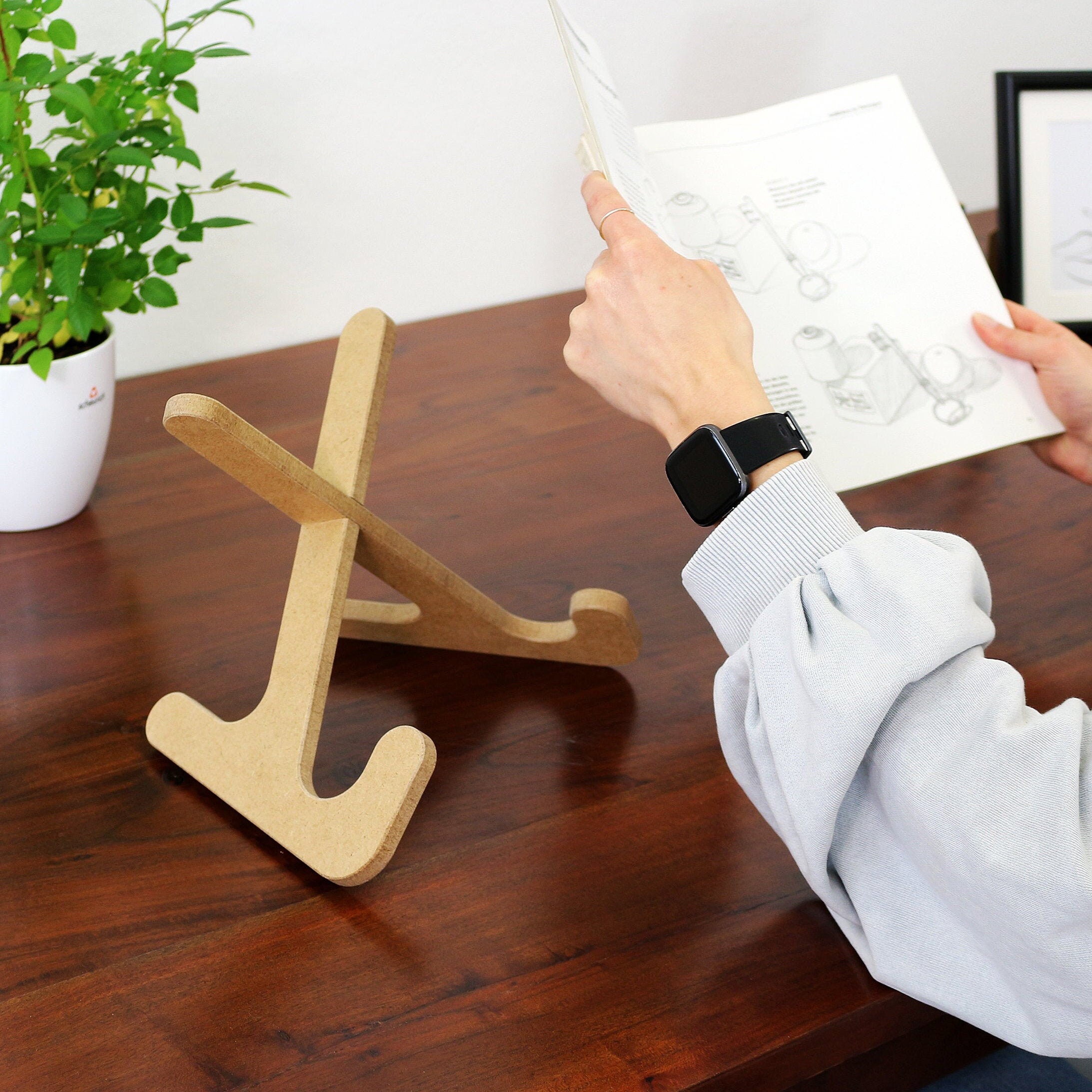 Book Stand Holder