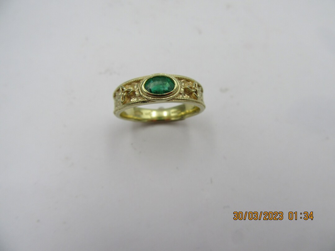 CELTIC EMERLAD RING - Etsy