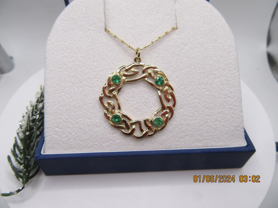 BOOK of KELLS WEAVE With Emeralds . - Etsy UK