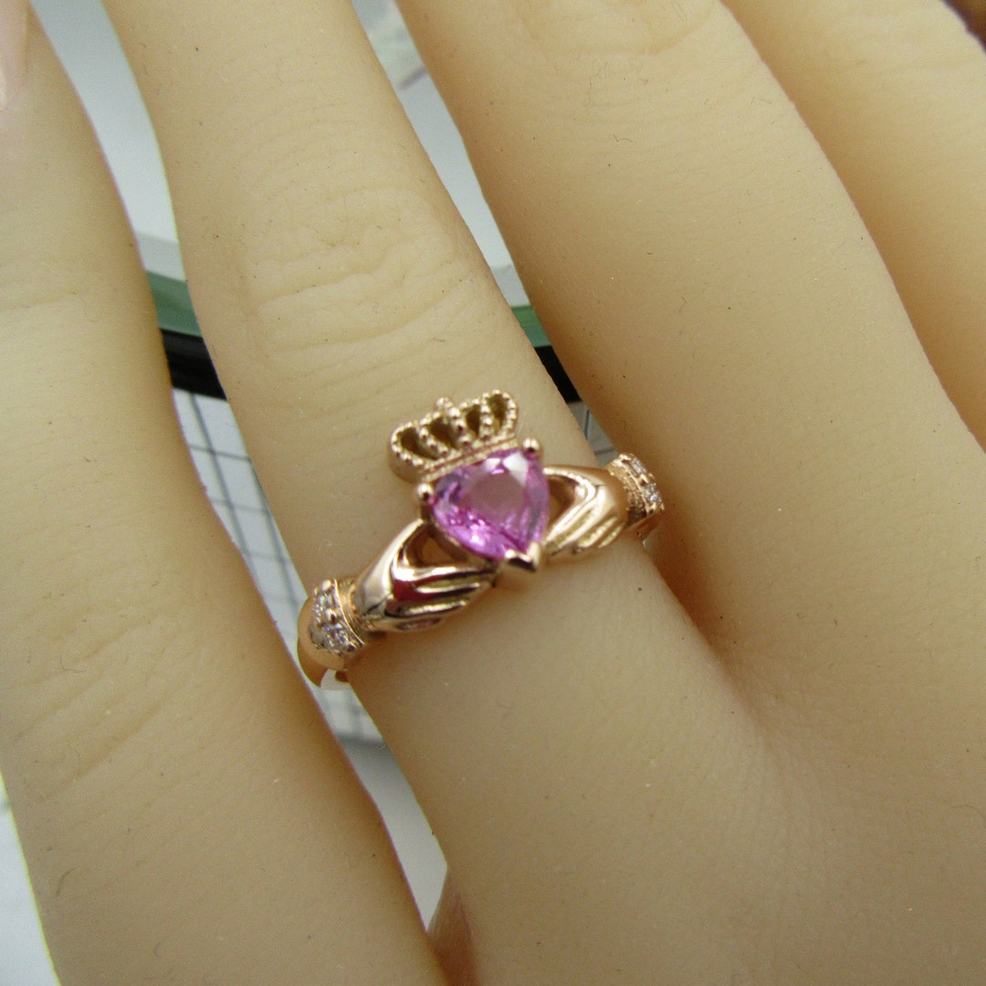 9k Gold PINK SAPPHIRE CLADDAGH Ring - Etsy